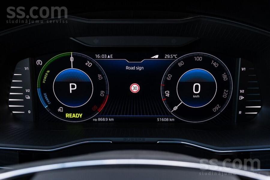 Melns Skoda SuperB 2021 Rīga, ar dzinēja tilpumu 1.40 L un nobraukumu 52 tūkst. km par 23800 €, foto 16 vietnē AUTOMOTO.COM.LV