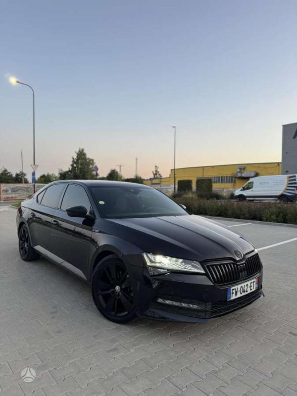 Black Skoda SuperB 2021 in Vilnius, with an engine capacity of 1.97 L and mileage of 240 thousand km for 19900 €, photo 3 on AUTOMOTO.COM.LV