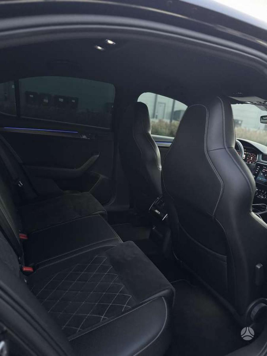 Melns Skoda SuperB 2021 Viļņa, ar dzinēja tilpumu 1.97 L un nobraukumu 240 tūkst. km par 19900 €, foto 9 vietnē AUTOMOTO.COM.LV