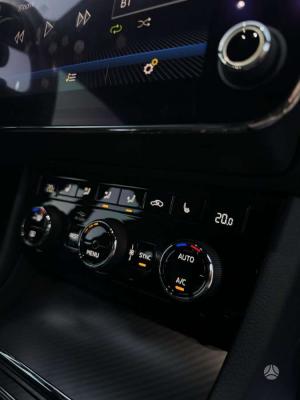 Melns Skoda SuperB 2021 Viļņa, ar dzinēja tilpumu 1.97 L un nobraukumu 240 tūkst. km par 19900 €, foto 12 vietnē AUTOMOTO.COM.LV