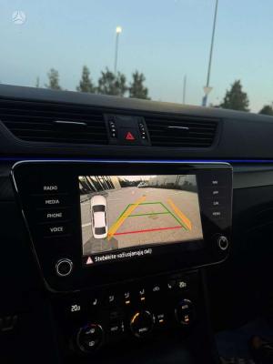 Melns Skoda SuperB 2021 Viļņa, ar dzinēja tilpumu 1.97 L un nobraukumu 240 tūkst. km par 19900 €, foto 14 vietnē AUTOMOTO.COM.LV