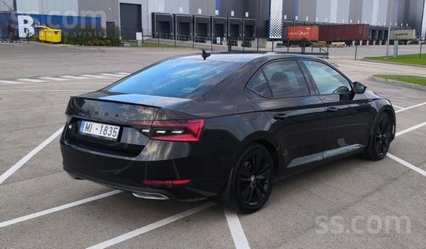 Melns Skoda SuperB 2021 Rīga, ar dzinēja tilpumu 2.00 L un nobraukumu 240 tūkst. km par 19850 €, foto 4 vietnē AUTOMOTO.COM.LV