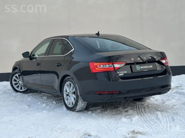 Black Skoda SuperB 2022 in Riga, with an engine capacity of 1.40 L and mileage of 77 thousand km for 19950 €, photo 6 on AUTOMOTO.COM.LV