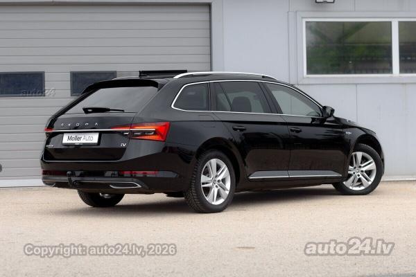 Black Skoda SuperB 2022 in Jelgava, with an engine capacity of 1.40 L and mileage of 123 thousand km for 24851 €, photo 5 on AUTOMOTO.COM.LV