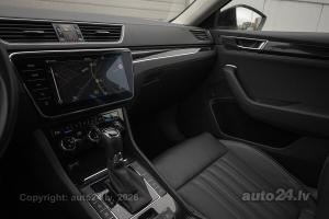 Black Skoda SuperB 2022 in Jelgava, with an engine capacity of 1.40 L and mileage of 123 thousand km for 24851 €, photo 15 on AUTOMOTO.COM.LV