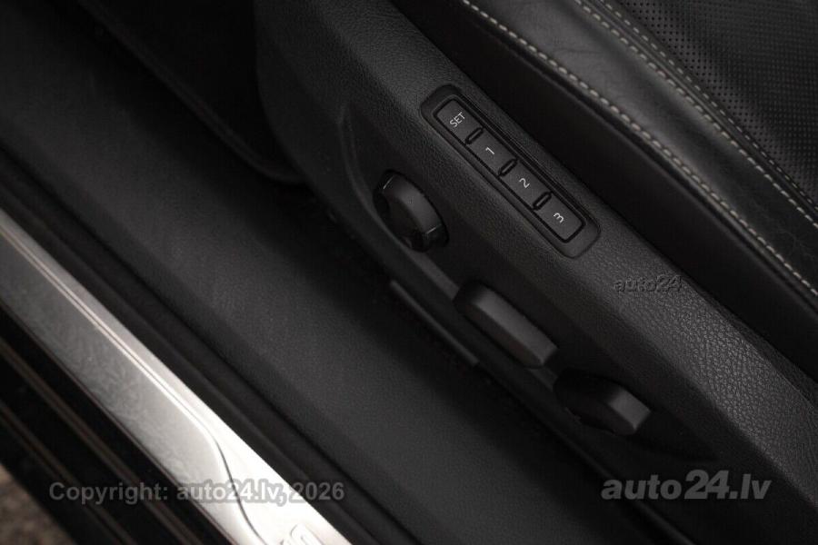 Black Skoda SuperB 2022 in Jelgava, with an engine capacity of 1.40 L and mileage of 123 thousand km for 24851 €, photo 20 on AUTOMOTO.COM.LV