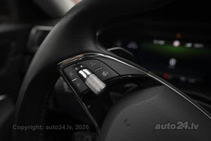 Black Skoda SuperB 2022 in Jelgava, with an engine capacity of 1.40 L and mileage of 123 thousand km for 24851 €, photo 22 on AUTOMOTO.COM.LV