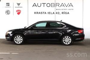 Melns Skoda SuperB 2022 Rīga, ar dzinēja tilpumu 1.50 L un nobraukumu 119 tūkst. km par 18200 €, foto 5 vietnē AUTOMOTO.COM.LV