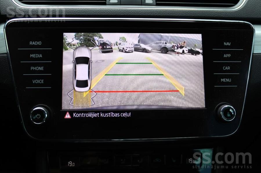 Melns Skoda SuperB 2022 Rīga, ar dzinēja tilpumu 1.50 L un nobraukumu 119 tūkst. km par 18200 €, foto 14 vietnē AUTOMOTO.COM.LV