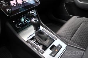 Melns Skoda SuperB 2022 Rīga, ar dzinēja tilpumu 1.50 L un nobraukumu 119 tūkst. km par 18200 €, foto 21 vietnē AUTOMOTO.COM.LV