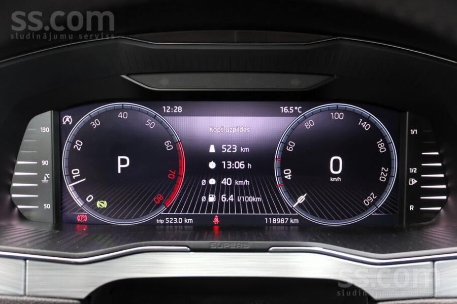 Melns Skoda SuperB 2022 Rīga, ar dzinēja tilpumu 1.50 L un nobraukumu 119 tūkst. km par 18200 €, foto 24 vietnē AUTOMOTO.COM.LV