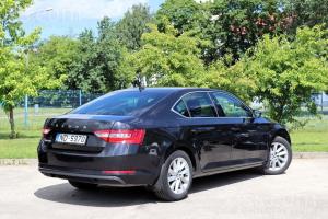 Melns Skoda SuperB 2022 Rīga, ar dzinēja tilpumu 1.50 L un nobraukumu 119 tūkst. km par 18200 €, foto 33 vietnē AUTOMOTO.COM.LV