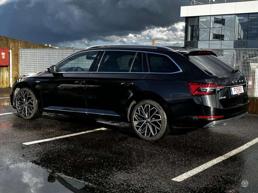 Melns Skoda SuperB 2022 Viļņa, ar dzinēja tilpumu 1.97 L un nobraukumu 184 tūkst. km par 22300 €, foto 3 vietnē AUTOMOTO.COM.LV