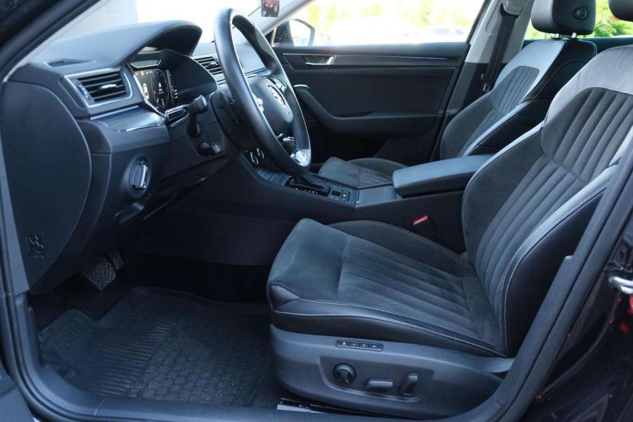 Black Skoda SuperB 2023 in Vilnius, with an engine capacity of 1.97 L and mileage of 55 thousand km for 26950 €, photo 8 on AUTOMOTO.COM.LV