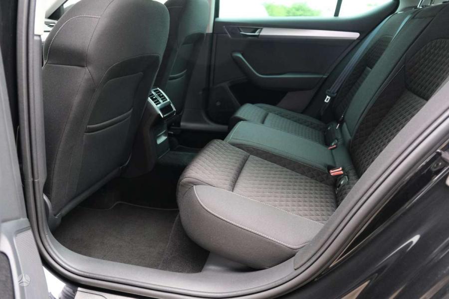 Melns Skoda SuperB 2023 Viļņa, ar dzinēja tilpumu 1.50 L un nobraukumu 128 tūkst. km par 21400 €, foto 9 vietnē AUTOMOTO.COM.LV