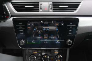 Melns Skoda SuperB 2023 Viļņa, ar dzinēja tilpumu 1.50 L un nobraukumu 128 tūkst. km par 21400 €, foto 13 vietnē AUTOMOTO.COM.LV