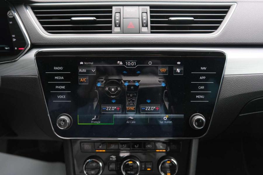 Melns Skoda SuperB 2023 Viļņa, ar dzinēja tilpumu 1.50 L un nobraukumu 128 tūkst. km par 21400 €, foto 13 vietnē AUTOMOTO.COM.LV