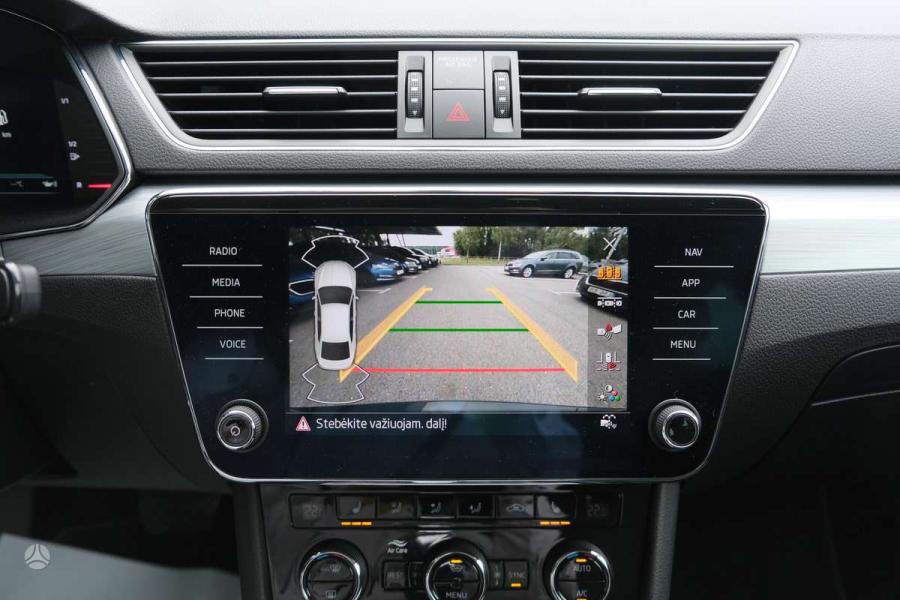 Melns Skoda SuperB 2023 Viļņa, ar dzinēja tilpumu 1.50 L un nobraukumu 128 tūkst. km par 21400 €, foto 14 vietnē AUTOMOTO.COM.LV