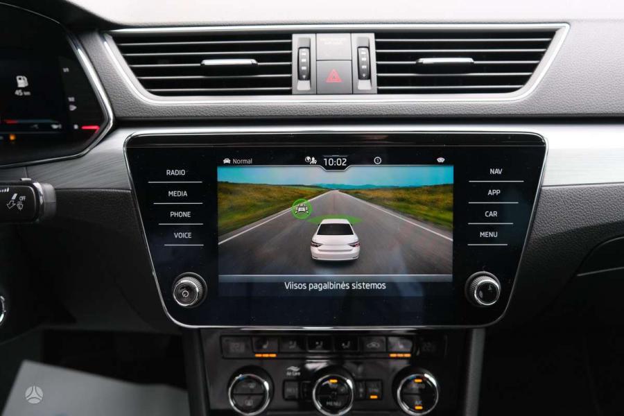 Melns Skoda SuperB 2023 Viļņa, ar dzinēja tilpumu 1.50 L un nobraukumu 128 tūkst. km par 21400 €, foto 16 vietnē AUTOMOTO.COM.LV