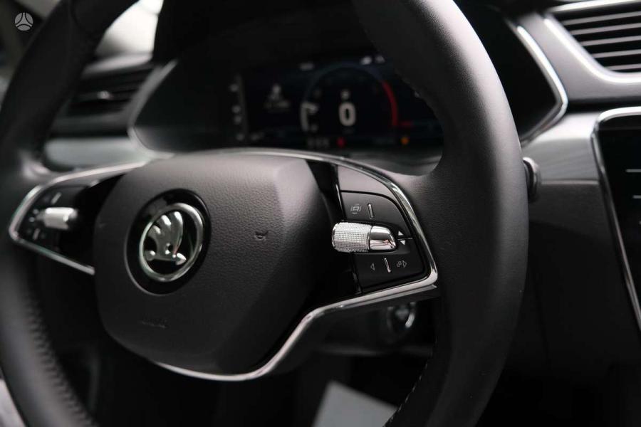 Melns Skoda SuperB 2023 Viļņa, ar dzinēja tilpumu 1.50 L un nobraukumu 128 tūkst. km par 21400 €, foto 18 vietnē AUTOMOTO.COM.LV