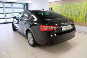 Melns Skoda SuperB 2023 Viļņa, ar dzinēja tilpumu 1.50 L un nobraukumu 107 tūkst. km par 21600 €, foto 5 vietnē AUTOMOTO.COM.LV