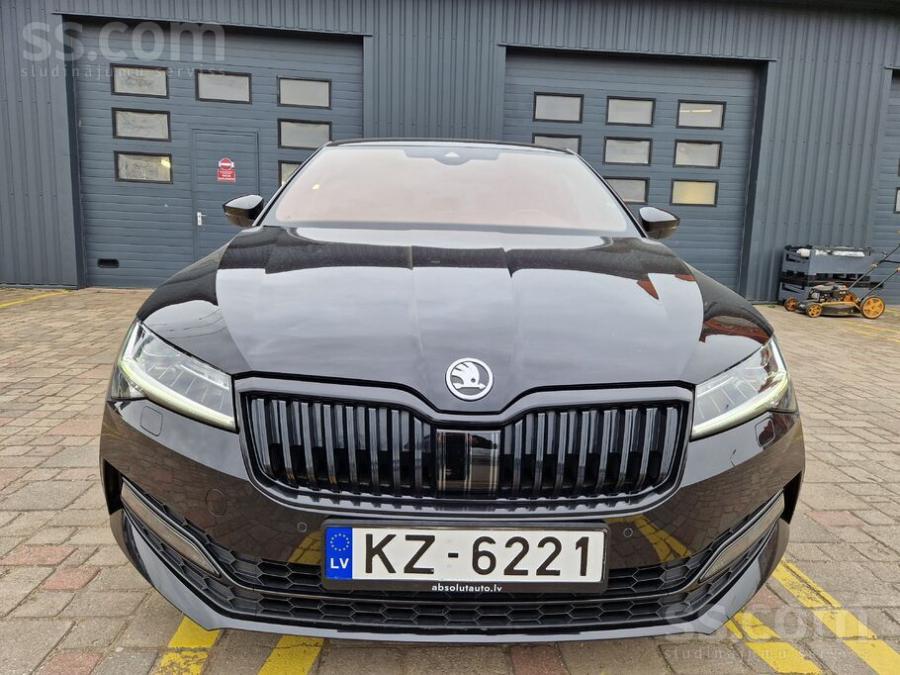 Melns Skoda SuperB 2024 Jelgava, ar dzinēja tilpumu 2.00 L un nobraukumu 83 tūkst. km par 29900 €, foto 1 vietnē AUTOMOTO.COM.LV