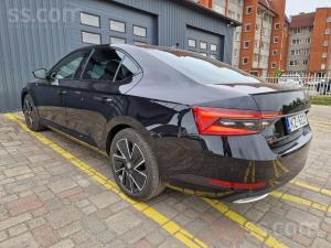 Melns Skoda SuperB 2024 Jelgava, ar dzinēja tilpumu 2.00 L un nobraukumu 83 tūkst. km par 29900 €, foto 17 vietnē AUTOMOTO.COM.LV