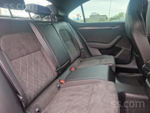 Melns Skoda SuperB 2024 Jelgava, ar dzinēja tilpumu 2.00 L un nobraukumu 83 tūkst. km par 29900 €, foto 20 vietnē AUTOMOTO.COM.LV