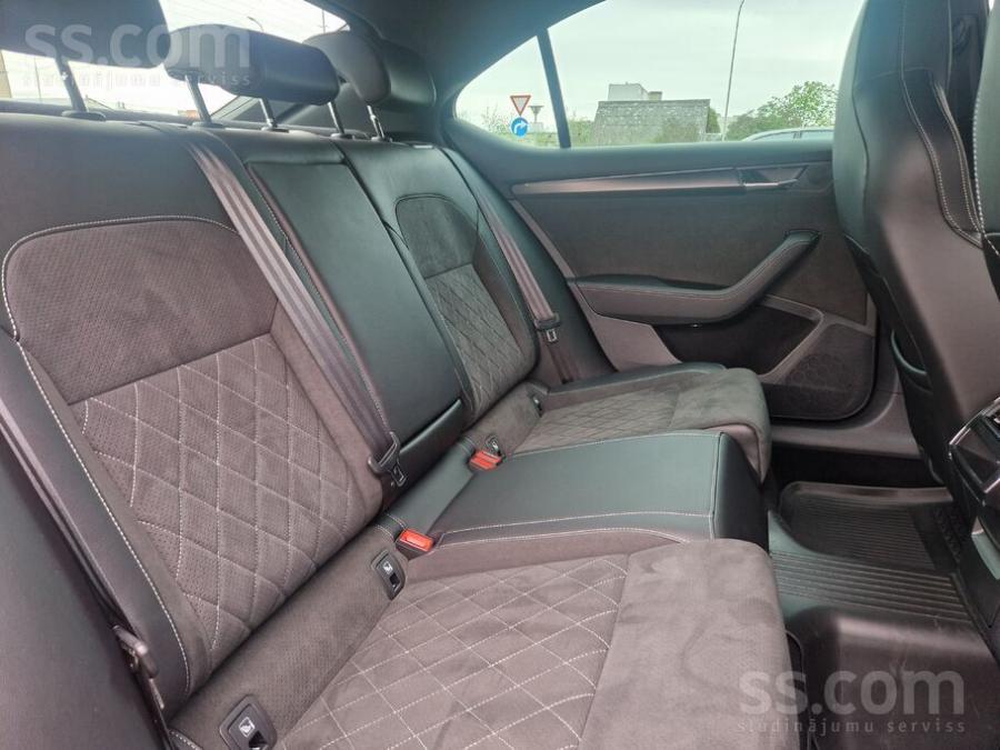 Melns Skoda SuperB 2024 Jelgava, ar dzinēja tilpumu 2.00 L un nobraukumu 83 tūkst. km par 29900 €, foto 20 vietnē AUTOMOTO.COM.LV