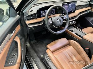 Black Skoda SuperB 2024 in Tallinn, with an engine capacity of 1.50 L and mileage of 47 thousand km for 34900 €, photo 8 on AUTOMOTO.COM.LV