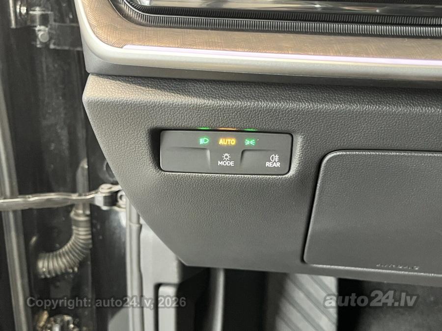 Black Skoda SuperB 2024 in Tallinn, with an engine capacity of 1.50 L and mileage of 47 thousand km for 34900 €, photo 28 on AUTOMOTO.COM.LV