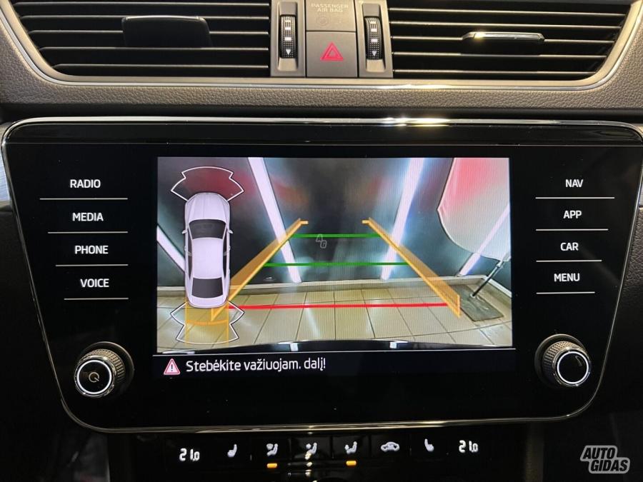 Melns Skoda SuperB 2024 Avižieniai, ar dzinēja tilpumu 1.50 L un nobraukumu 49 tūkst. km par 23500 €, foto 17 vietnē AUTOMOTO.COM.LV