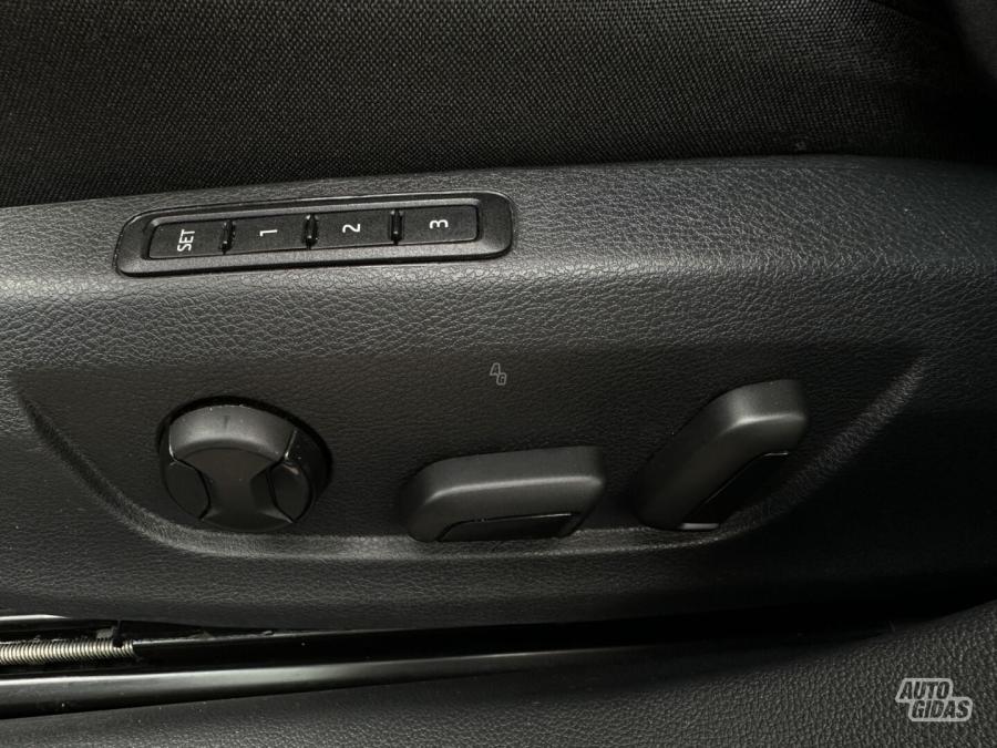 Melns Skoda SuperB 2024 Avižieniai, ar dzinēja tilpumu 1.50 L un nobraukumu 49 tūkst. km par 23500 €, foto 23 vietnē AUTOMOTO.COM.LV