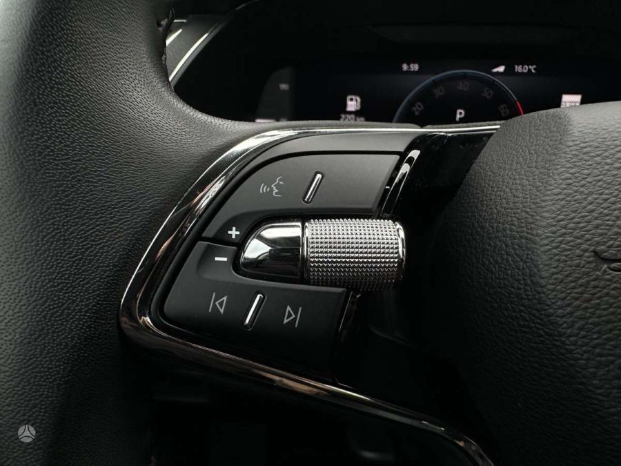 Melns Skoda SuperB 2024 Viļņa, ar dzinēja tilpumu 1.50 L un nobraukumu 49 tūkst. km par 23500 €, foto 9 vietnē AUTOMOTO.COM.LV