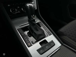 Melns Skoda SuperB 2024 Viļņa, ar dzinēja tilpumu 1.50 L un nobraukumu 49 tūkst. km par 23500 €, foto 20 vietnē AUTOMOTO.COM.LV