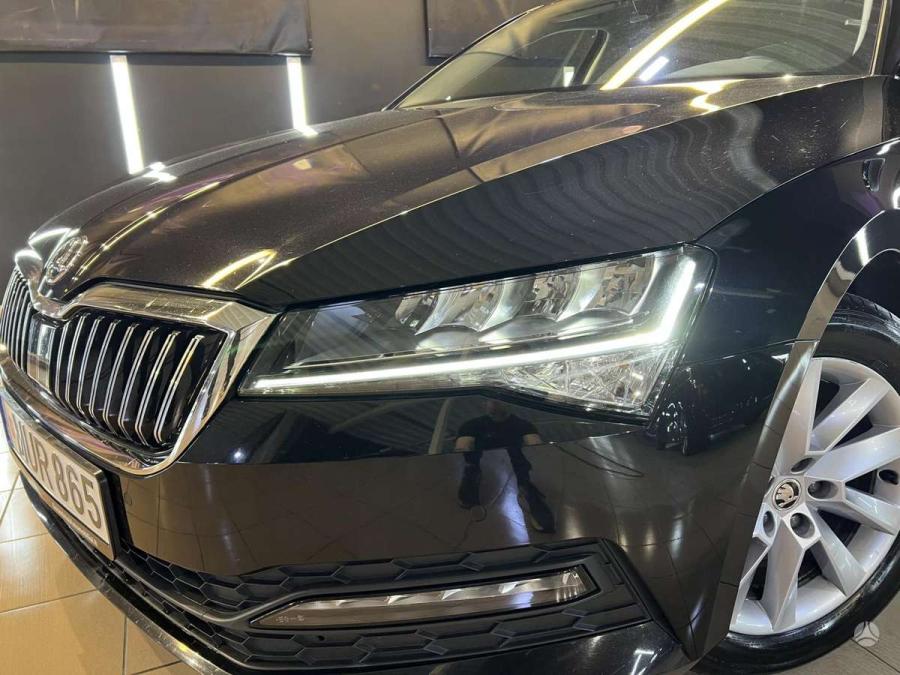 Melns Skoda SuperB 2024 Viļņa, ar dzinēja tilpumu 1.50 L un nobraukumu 49 tūkst. km par 23500 €, foto 27 vietnē AUTOMOTO.COM.LV
