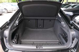 Melns Skoda SuperB 2024 Viļņa, ar dzinēja tilpumu 1.50 L un nobraukumu 55 tūkst. km par 25200 €, foto 22 vietnē AUTOMOTO.COM.LV