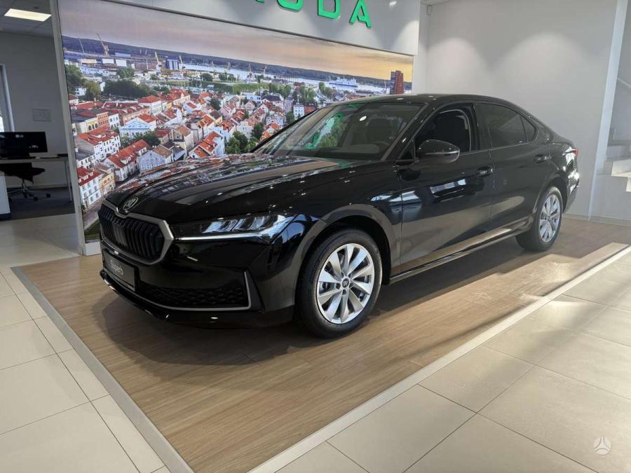 Melns Skoda SuperB 2026 Klaipėda, ar dzinēja tilpumu 1.50 L un nobraukumu 10 tūkst. km par 35800 €, foto 1 vietnē AUTOMOTO.COM.LV