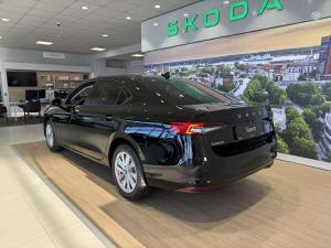 Melns Skoda SuperB 2026 Klaipėda, ar dzinēja tilpumu 1.50 L un nobraukumu 10 tūkst. km par 35800 €, foto 5 vietnē AUTOMOTO.COM.LV