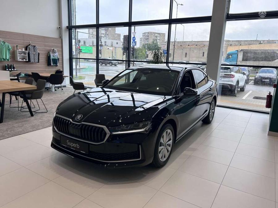 Melns Skoda SuperB 2026 Viļņa, ar dzinēja tilpumu 1.97 L un nobraukumu 0 tūkst. km par 45240 €, foto 1 vietnē AUTOMOTO.COM.LV