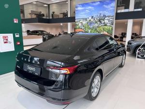 Melns Skoda SuperB 2026 Viļņa, ar dzinēja tilpumu 1.97 L un nobraukumu 0 tūkst. km par 45240 €, foto 5 vietnē AUTOMOTO.COM.LV