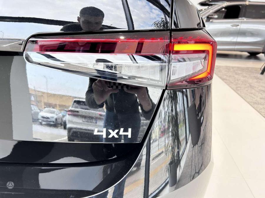 Melns Skoda SuperB 2026 Viļņa, ar dzinēja tilpumu 1.97 L un nobraukumu 0 tūkst. km par 45240 €, foto 25 vietnē AUTOMOTO.COM.LV
