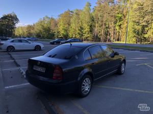 Черный Шкода Суперб 2004 в Клайпеда, объемом двигателя 1.90 л и пробегом 240 тыс. км за 1500 €, фото 8 на AUTOMOTO.COM.LV