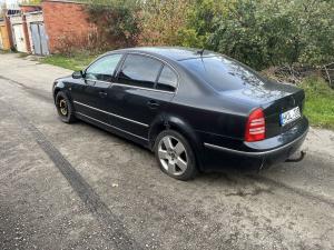 Melns Skoda SuperB 2004 Panevēža, ar dzinēja tilpumu 2.50 L un nobraukumu 300 tūkst. km par 500 €, foto 6 vietnē AUTOMOTO.COM.LV