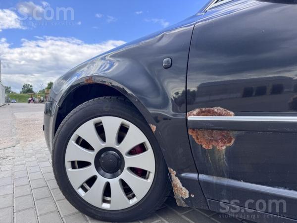 Melns Skoda SuperB 2005 Daugavpils, ar dzinēja tilpumu 1.90 L un nobraukumu 289 tūkst. km par 1300 €, foto 8 vietnē AUTOMOTO.COM.LV