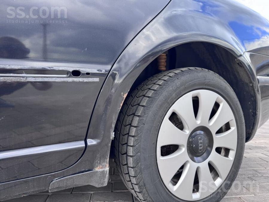 Melns Skoda SuperB 2005 Daugavpils, ar dzinēja tilpumu 1.90 L un nobraukumu 289 tūkst. km par 1300 €, foto 10 vietnē AUTOMOTO.COM.LV