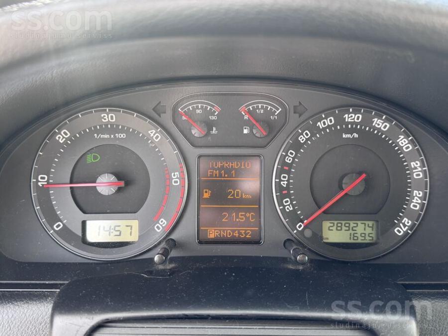 Melns Skoda SuperB 2005 Daugavpils, ar dzinēja tilpumu 1.90 L un nobraukumu 289 tūkst. km par 1300 €, foto 12 vietnē AUTOMOTO.COM.LV