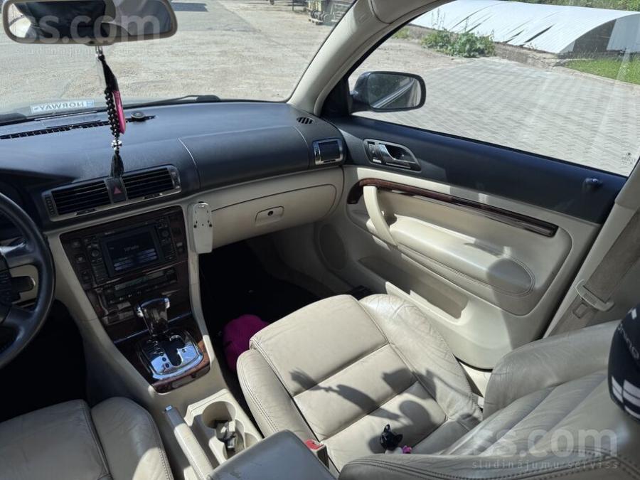 Melns Skoda SuperB 2005 Daugavpils, ar dzinēja tilpumu 1.90 L un nobraukumu 289 tūkst. km par 1300 €, foto 23 vietnē AUTOMOTO.COM.LV