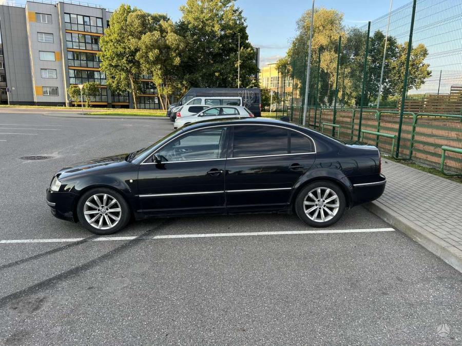 Melns Skoda SuperB 2005 Širvintos, ar dzinēja tilpumu 2.50 L un nobraukumu 308 tūkst. km par 1100 €, foto 4 vietnē AUTOMOTO.COM.LV