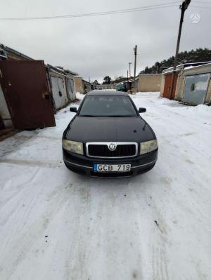 Melns Skoda SuperB 2006 Ukmergė, ar dzinēja tilpumu 1.97 L un nobraukumu 301 tūkst. km par 1400 €, foto  vietnē AUTOMOTO.COM.LV